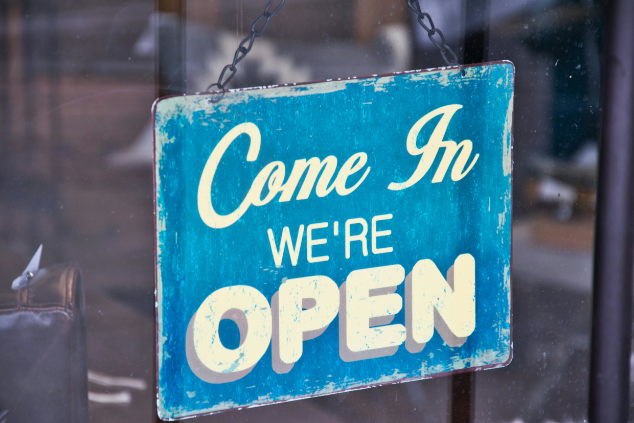 US government shutdown ends with deal that reverses federal layoffs ...